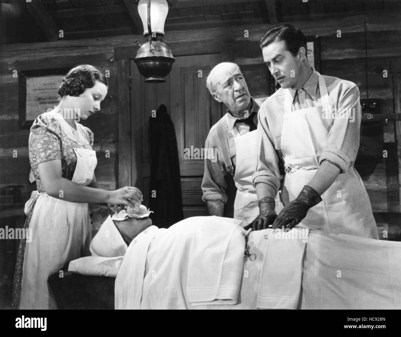 UNTAMED, from left, Patricia Morison, J. Farrell MacDonald, Ray Milland ...