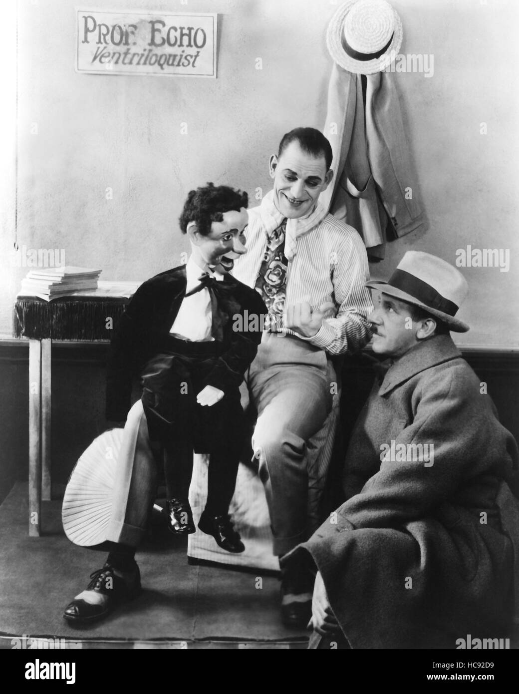 THE UNHOLY THREE, Lon Chaney Sr., with director Tod Browning, 1925 ...