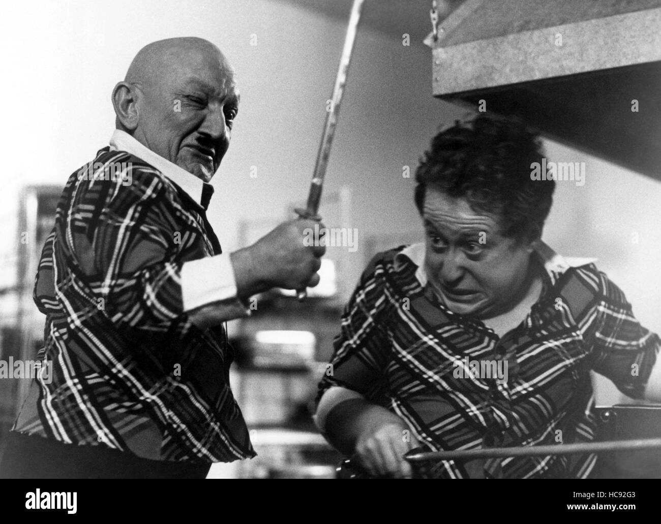 UNDER THE RAINBOW, Billy Barty, Cork Hubbert, 1981. ©Warner Brothers ...