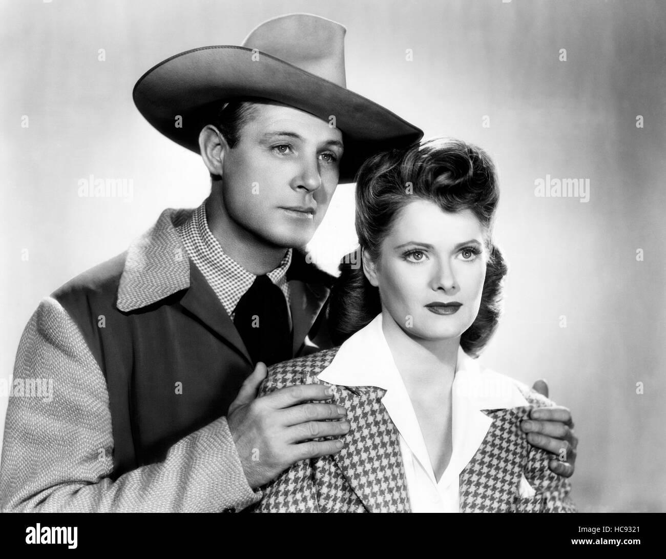 THE UNDERCOVER WOMAN, from left, Robert Livingston, Stephanie Bachelor ...