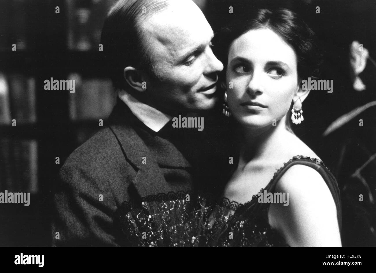WALKER, Ed Harris, Marlee Matlin, 1987. ©Universal/courtesy Everett ...