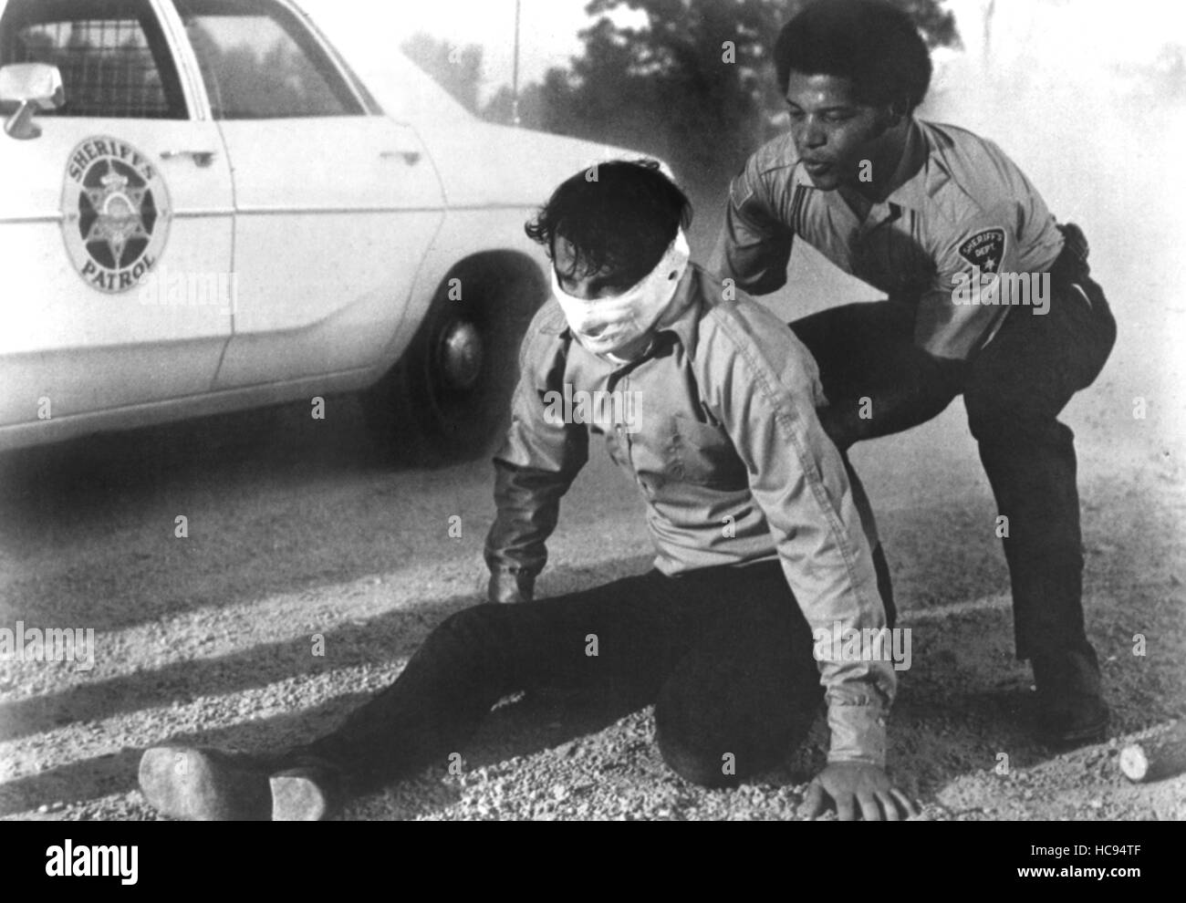 WALKING TALL, Joe Don Baker, Felton Perry, 1973 Stock Photo - Alamy