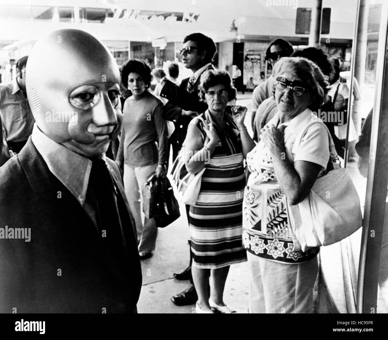 WHO?, Joe Bova (left), Elliott Gould (center with sunglasses), 1973 ...