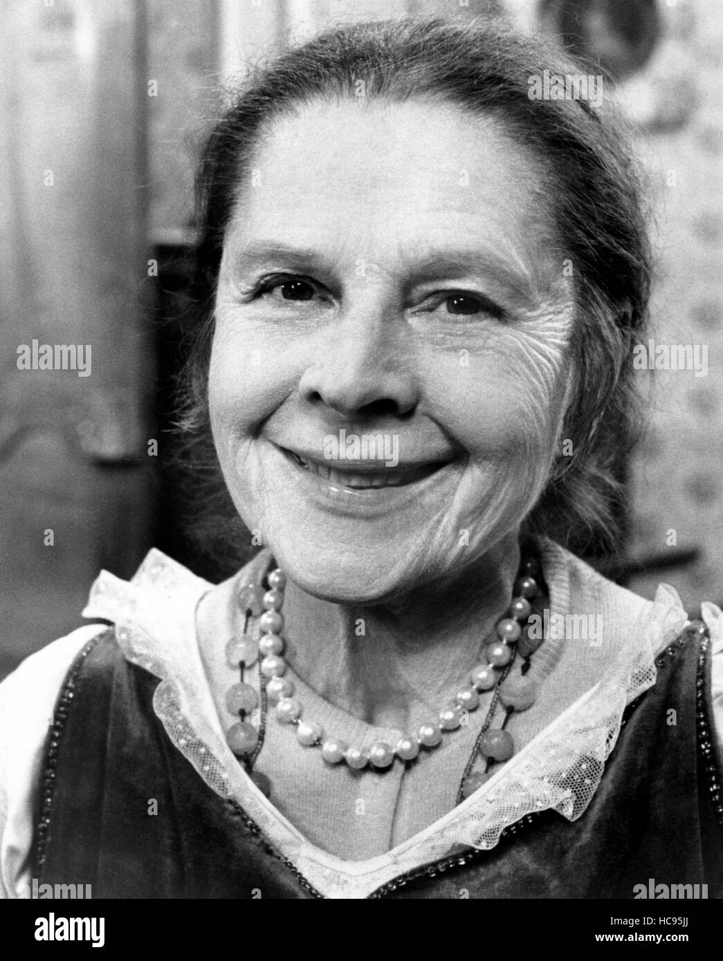 WHERE'S POPPA?, Ruth Gordon, 1970 Stock Photo - Alamy