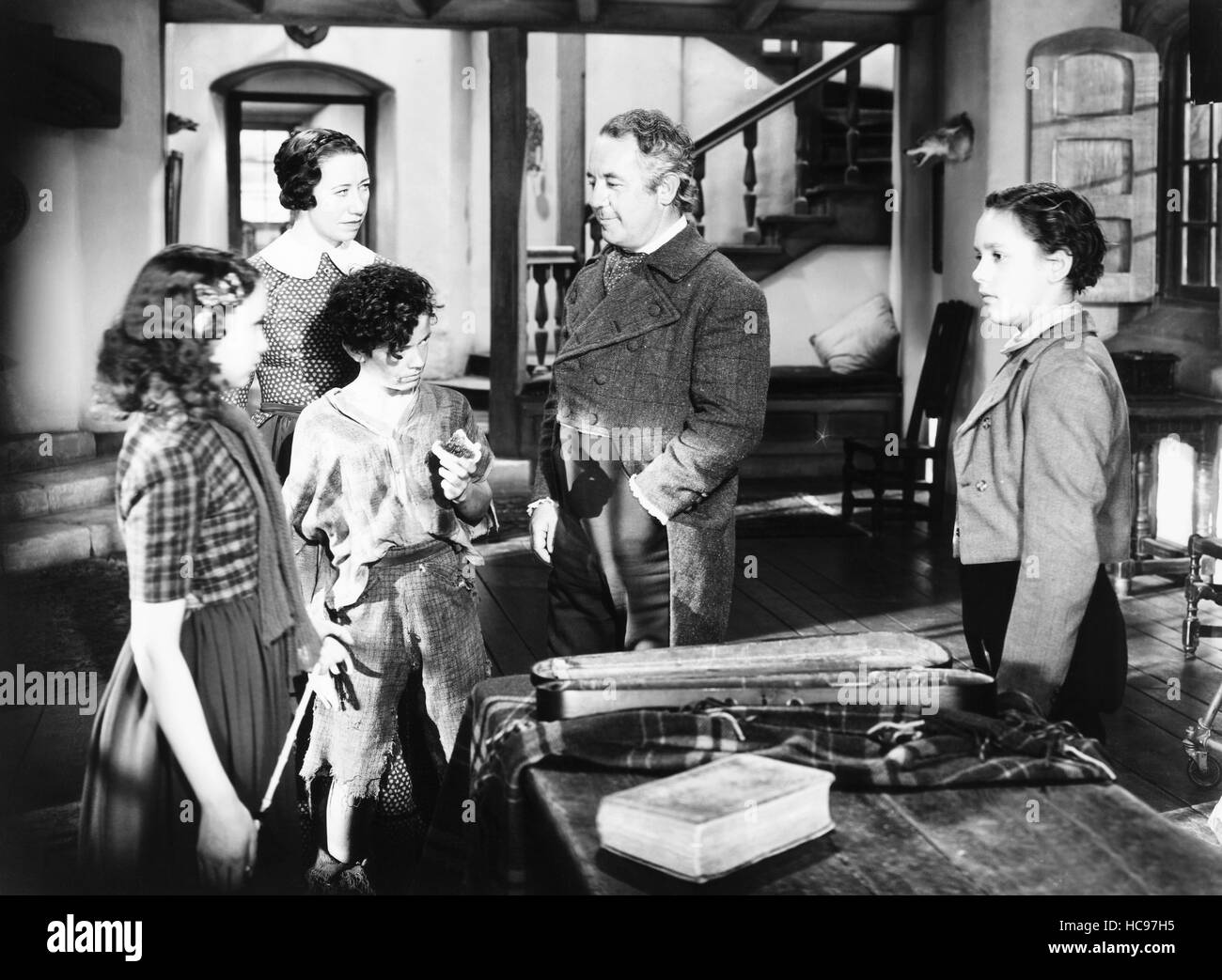 WUTHERING HEIGHTS, from left: Sarita Wooton, Flora Robson, Rex Downing ...