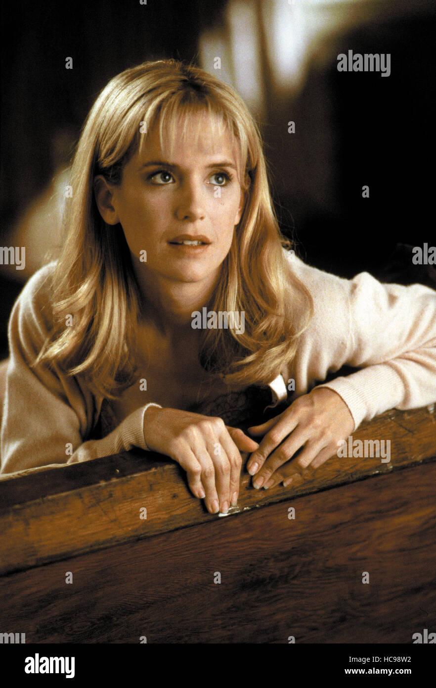 ADDICTED TO LOVE, Kelly Preston, 1997. (c) Warner Bros./ Courtesy ...