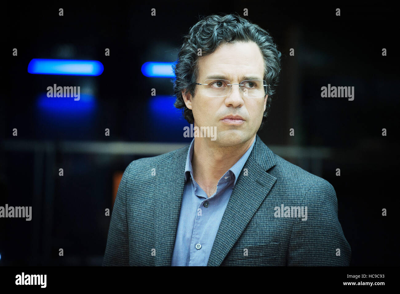 AVENGERS: AGE OF ULTRON, Mark Ruffalo as Bruce Banner/Hulk, 2015. ph ...