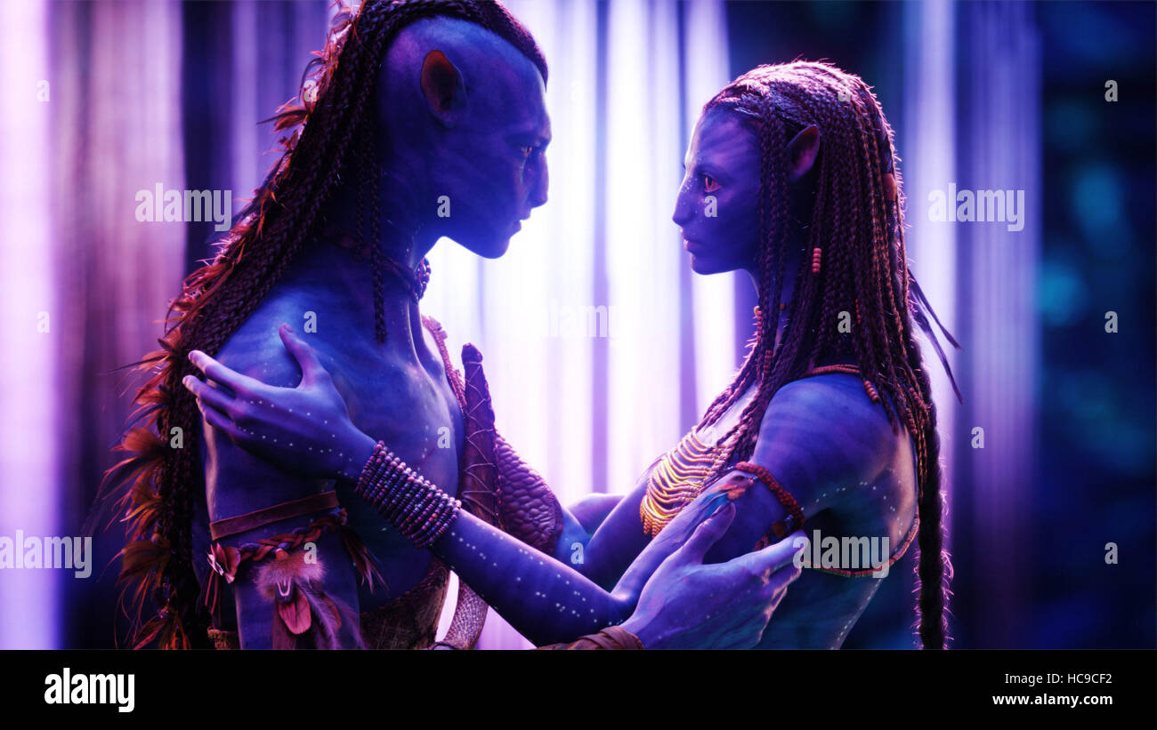 AVATAR, Zoe Saldana (right), 2009. TM & Copyright ©20th Century Fox ...