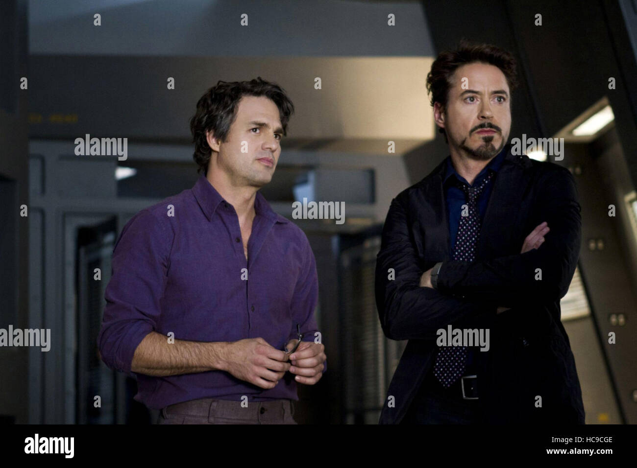 THE AVENGERS, from left: Mark Ruffalo, Robert Downey Jr., 2012. Ph ...