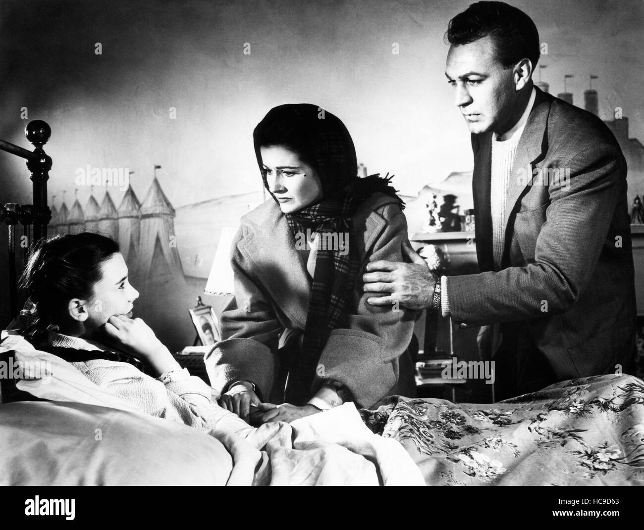 TROUBLE IN THE GLEN, Margaret McCourt, Margaret Lockwood, Forrest ...