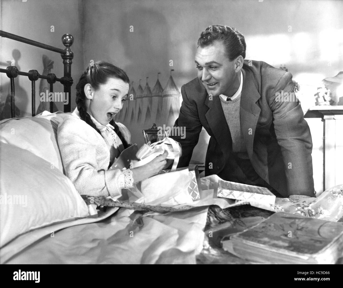 TROUBLE IN THE GLEN, Margaret McCourt, Forrest Tucker, 1954 Stock Photo ...