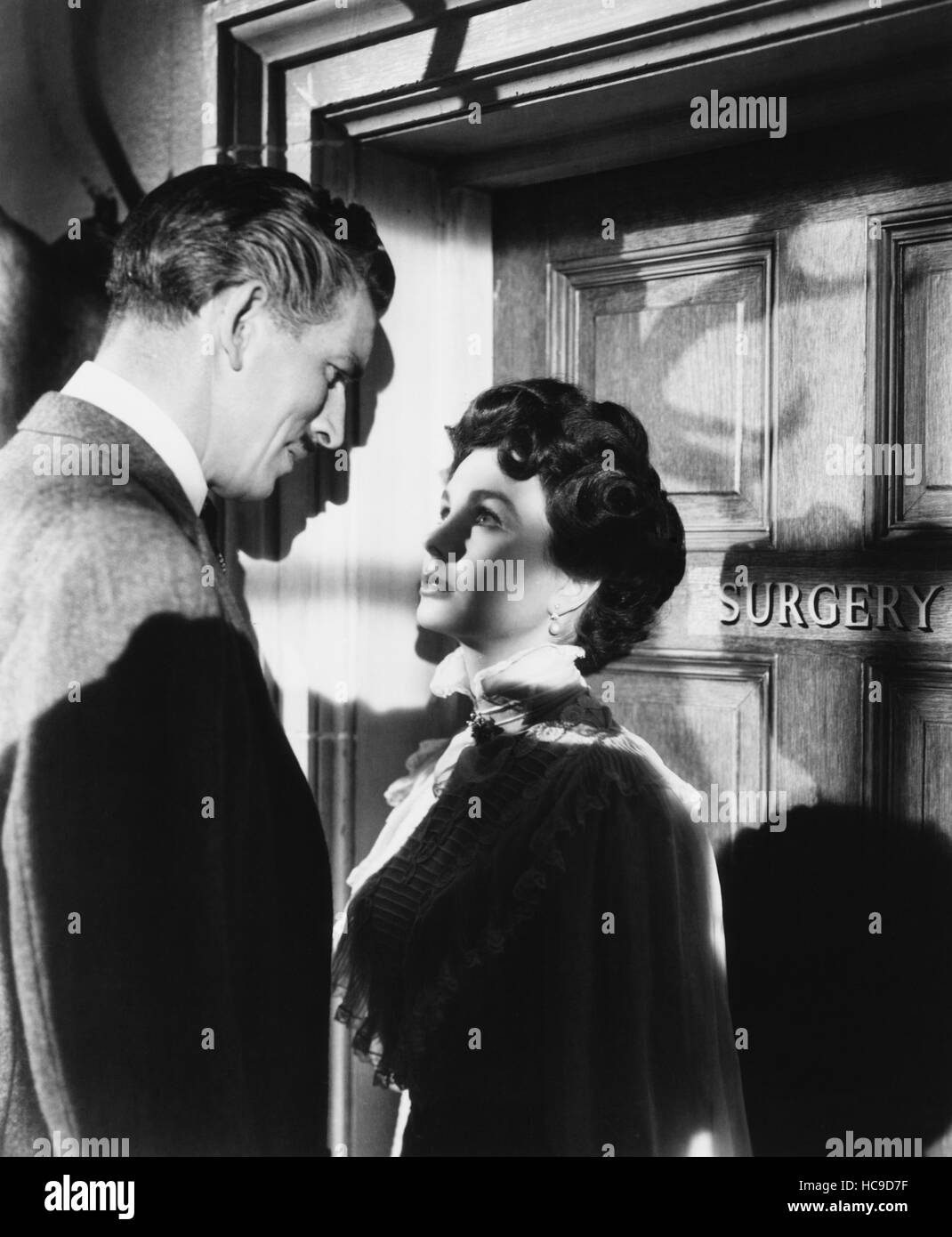 TRIO, from left: Michael Rennie, Jean Simmons, ('Sanatorium' segment ...