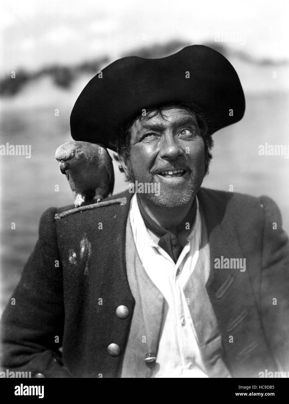 TREASURE ISLAND, Robert Newton, 1950 Stock Photo - Alamy