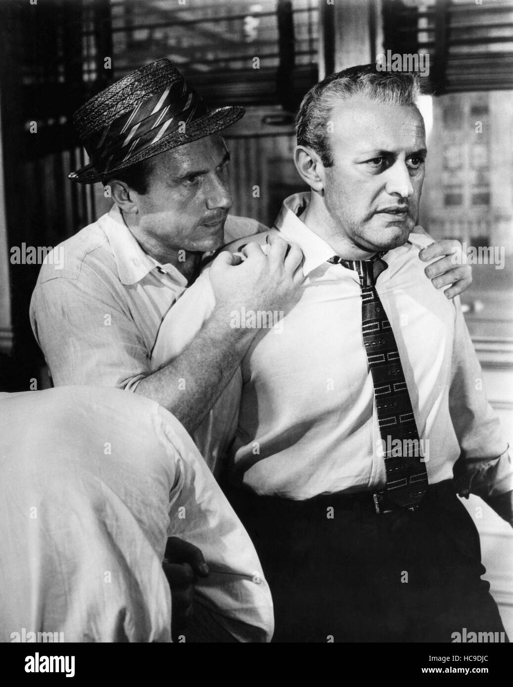 12 ANGRY MEN, (aka TWELVE ANGRY MEN), Jack Warden, Lee J. Cobb, 1957 ... 12 ANGRY MEN, (aka TWELVE ANGRY MEN), Jack Warden, Lee J. Cobb, 1957 ...