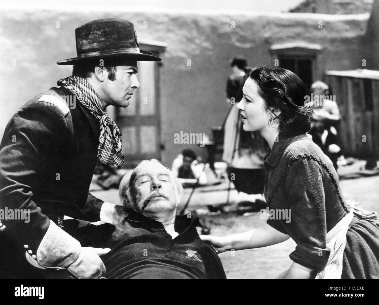 TWO FLAGS WEST, from left: Cornel Wilde, Roy Gordon, Linda Darnell ...