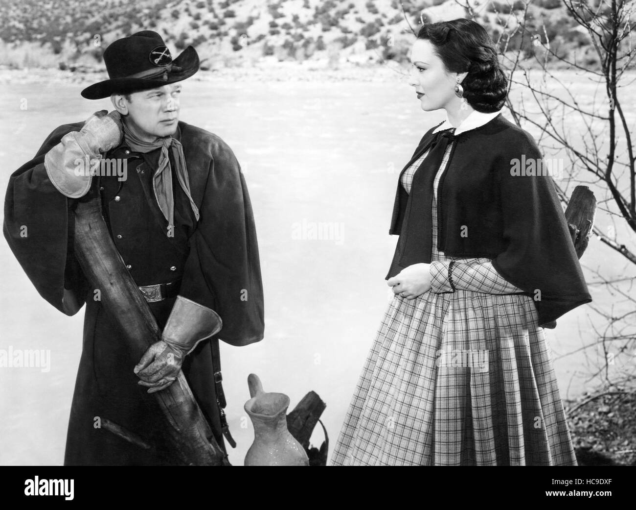 TWO FLAGS WEST, from left: Joseph Cotten, Linda Darnell, 1950. ©20th ...