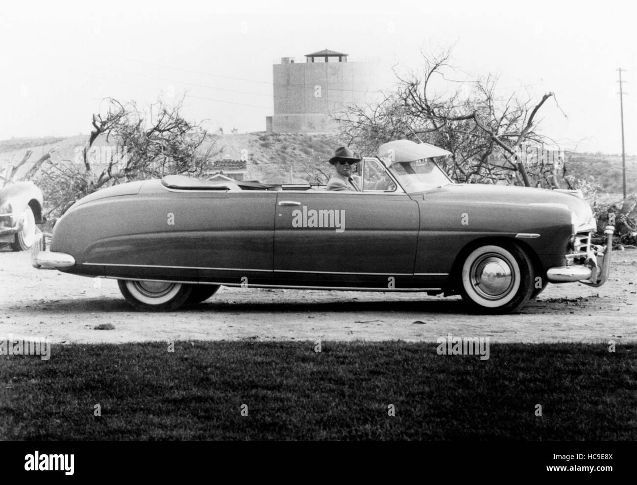 THE TWO JAKES, director and star Jack Nicholson, in a 1949 Hudson ...