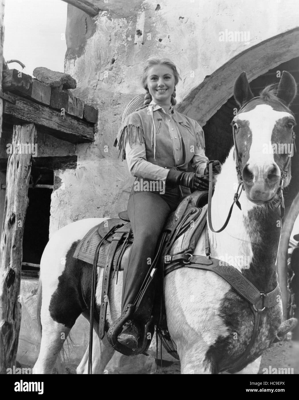 TWO RODE TOGETHER, Shirley Jones, 1961 Stock Photo - Alamy