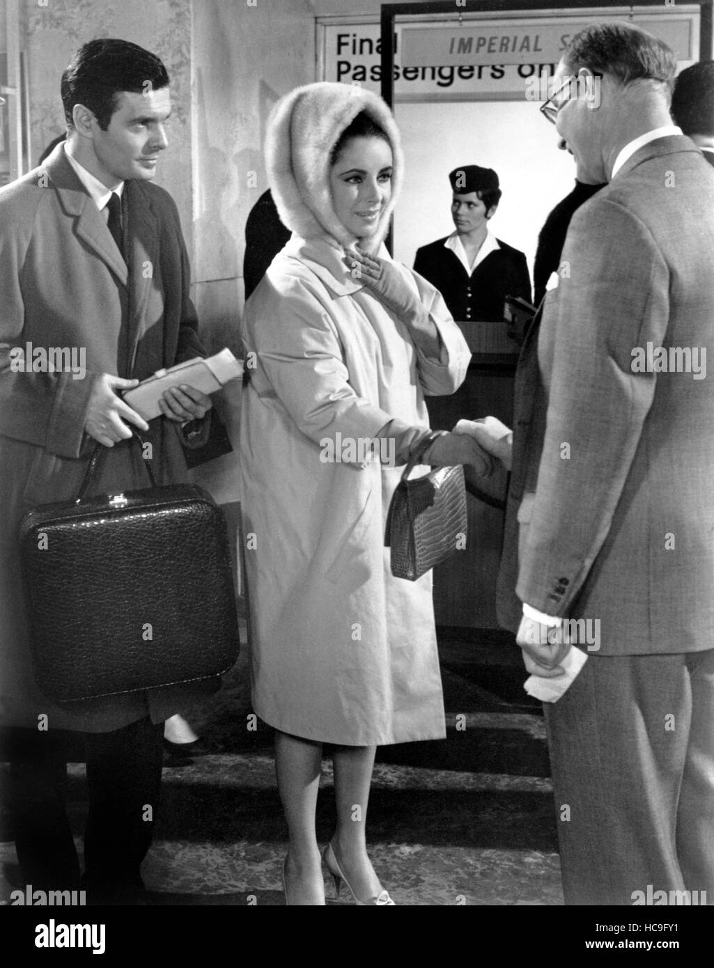 THE V.I.P.S, Louis Jourdan, Elizabeth Taylor, 1963 Stock Photo - Alamy