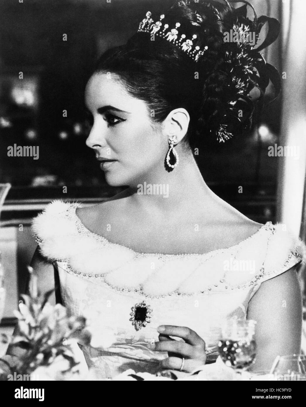 THE V.I.P.S, Elizabeth Taylor, 1963 Stock Photo - Alamy