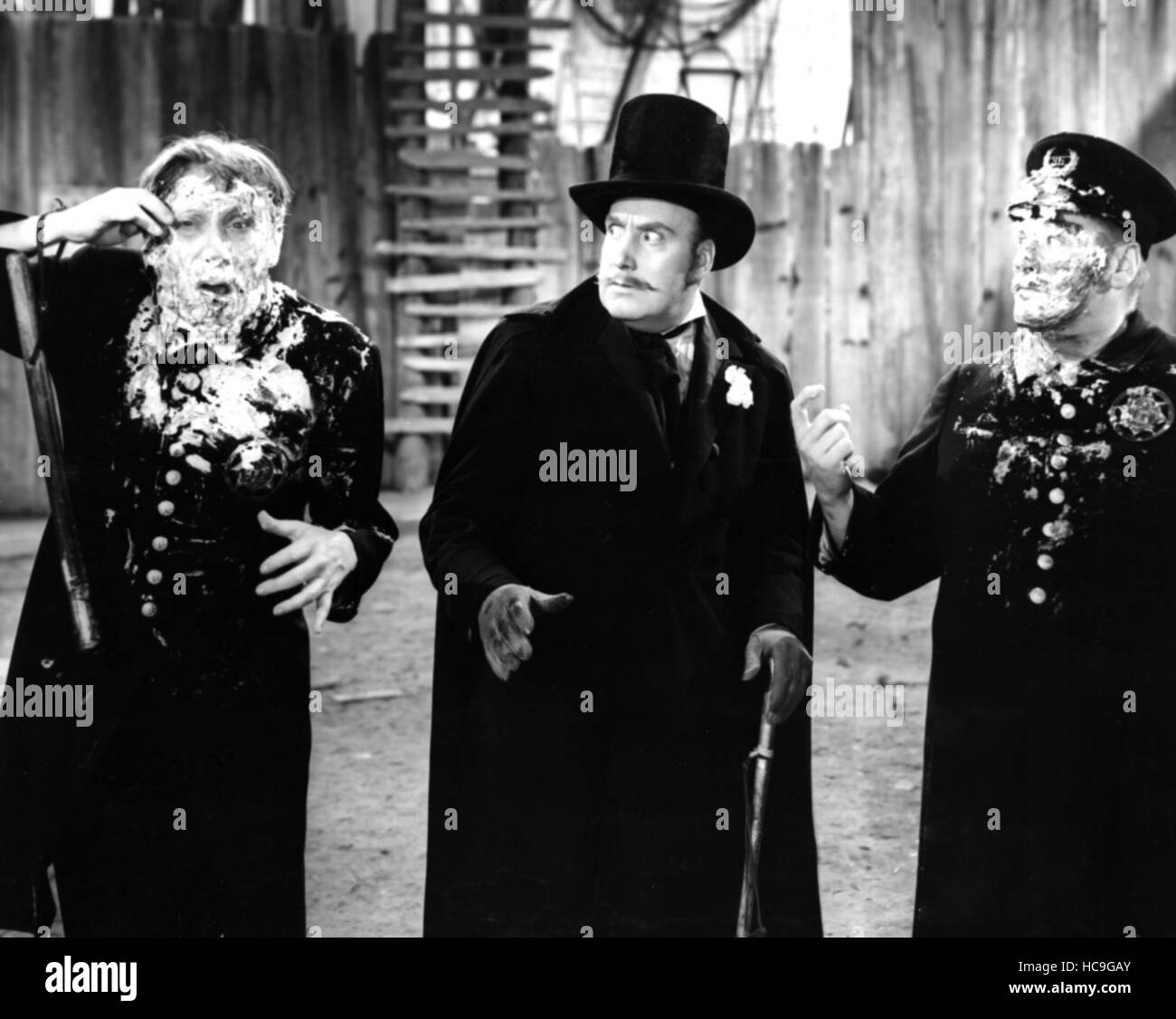 THE VILLAIN STILL PURSUED HER, Victor Potel, Alan Mowbray, Vernon Dent ...