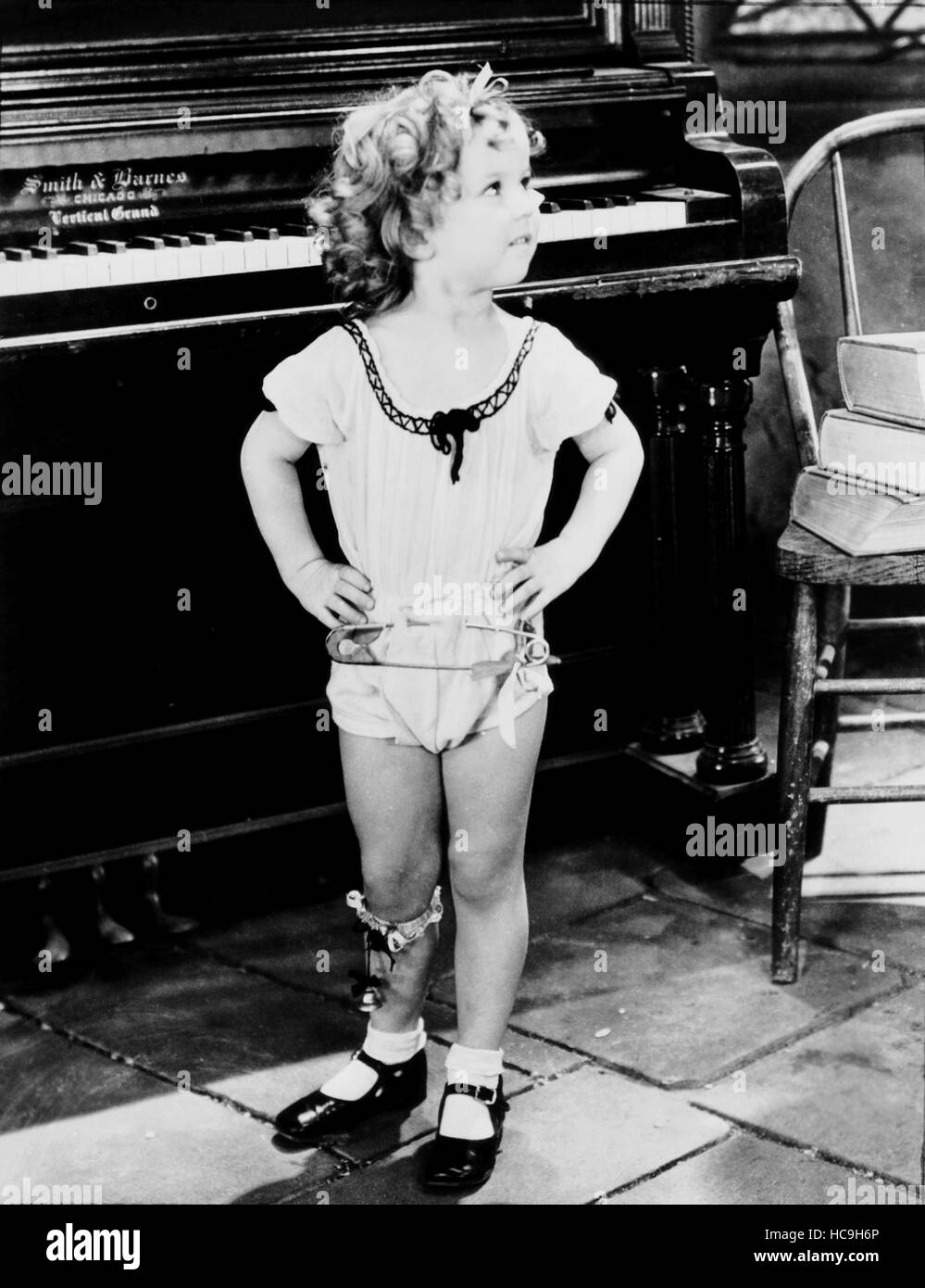 WAR BABIES, a Baby Burlesk, Shirley Temple, 1932 Stock Photo - Alamy