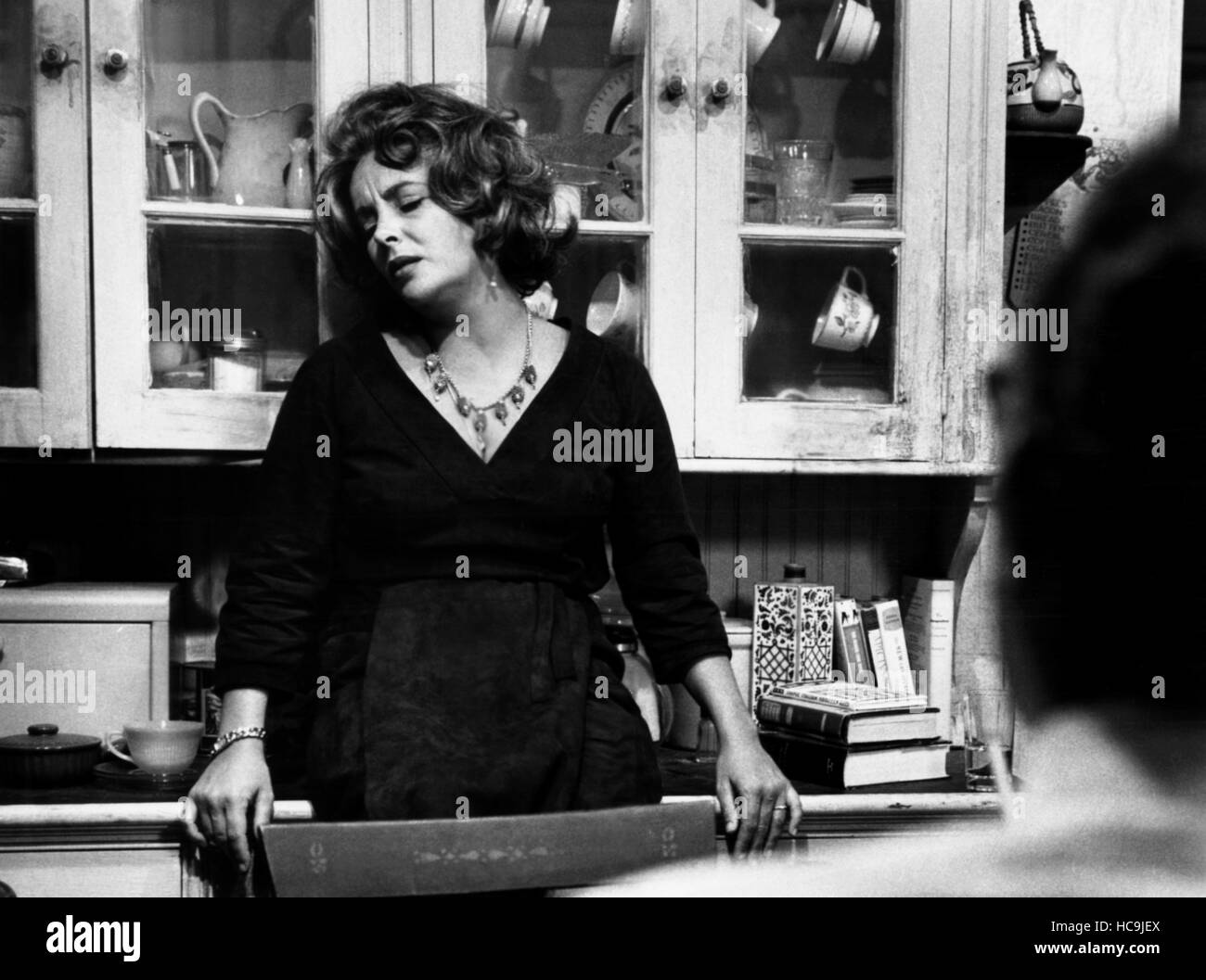 WHO'S AFRAID OF VIRGINIA WOOLF?, Elizabeth Taylor, 1966 Stock Photo - Alamy