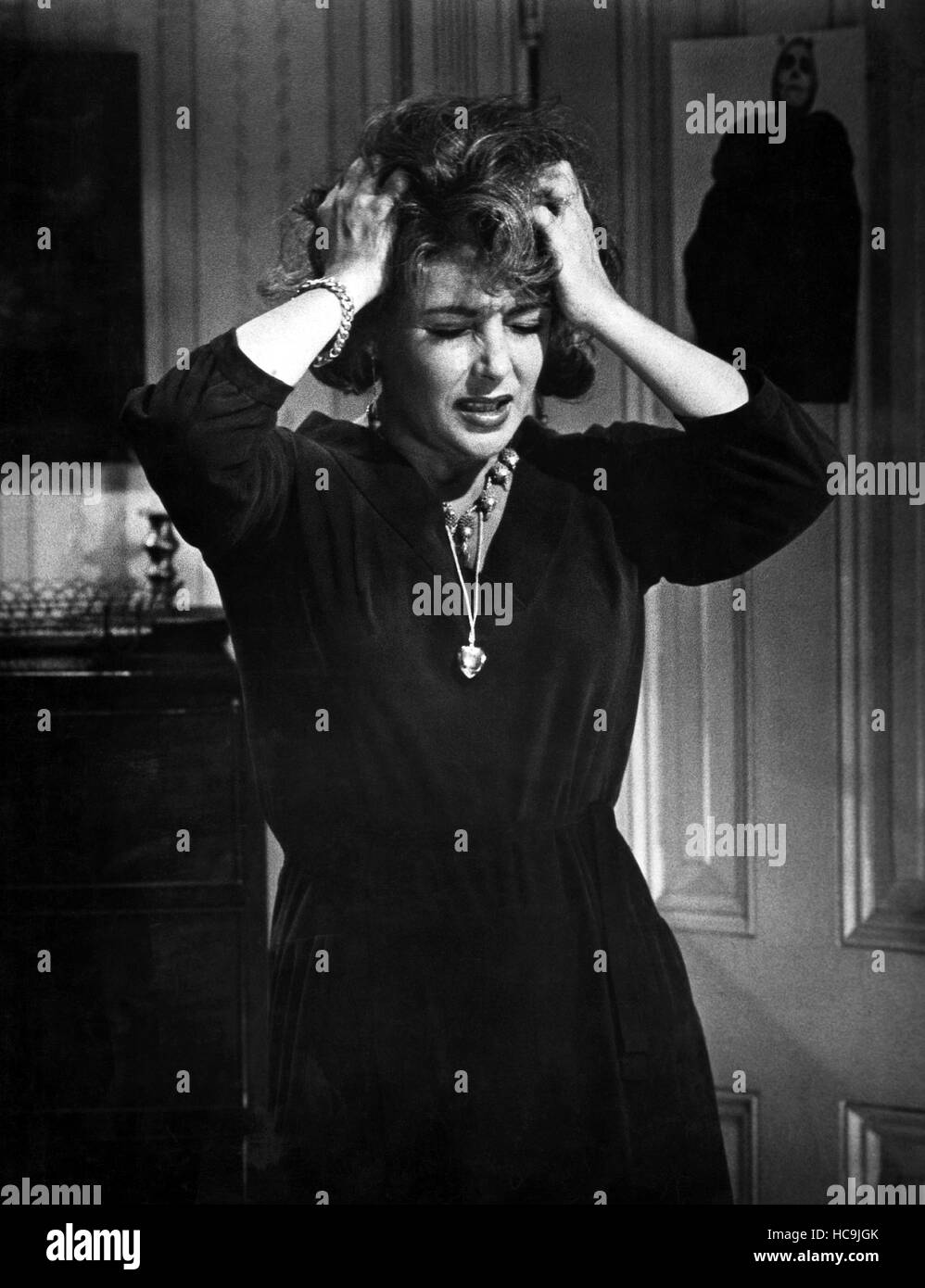 WHO'S AFRAID OF VIRGINIA WOOLF?, Elizabeth Taylor, 1966 Stock Photo - Alamy