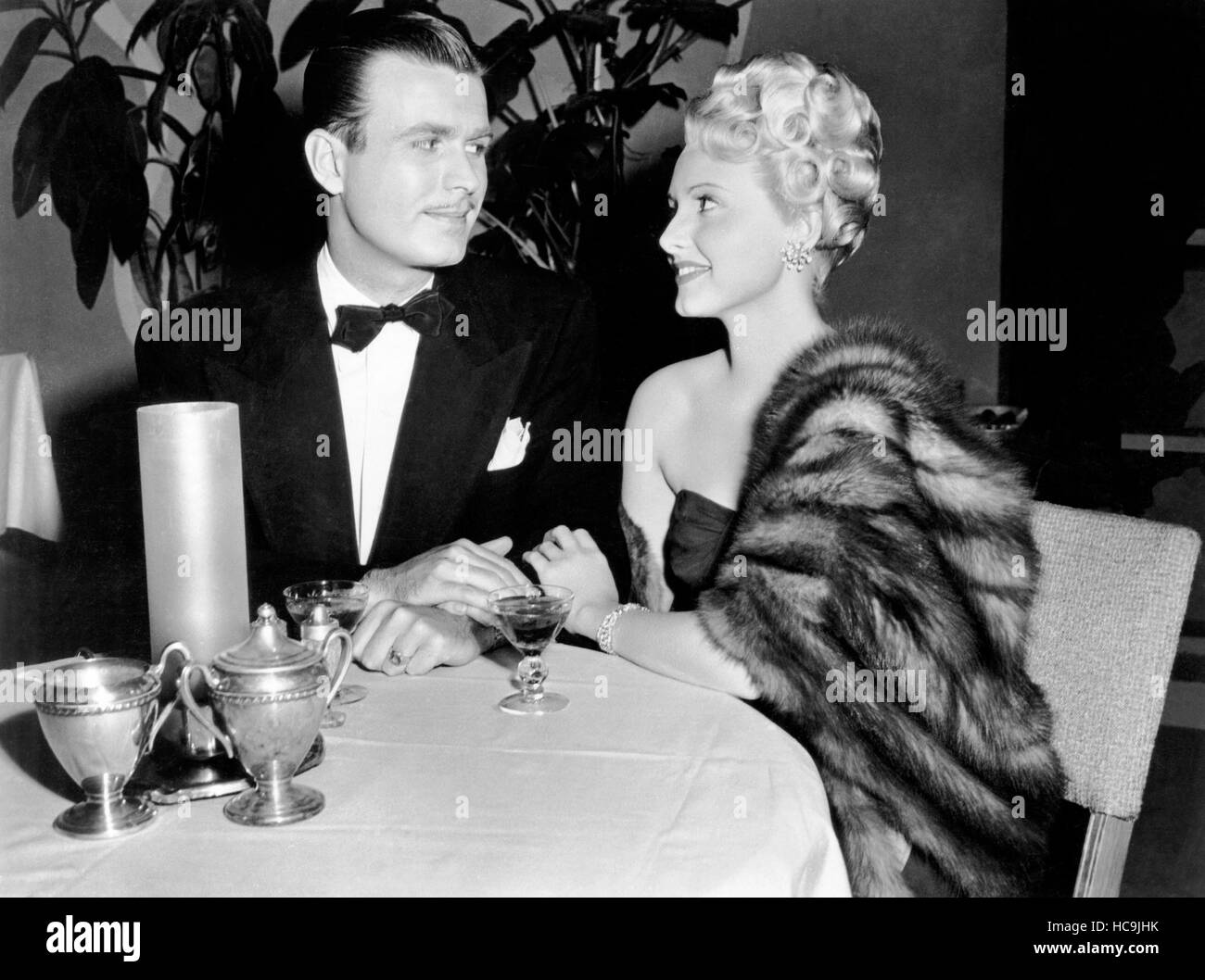 WHEN A GIRL'S BEAUTIFUL, from left, Stephen Dunne, Adele Jergens, 1947 ...