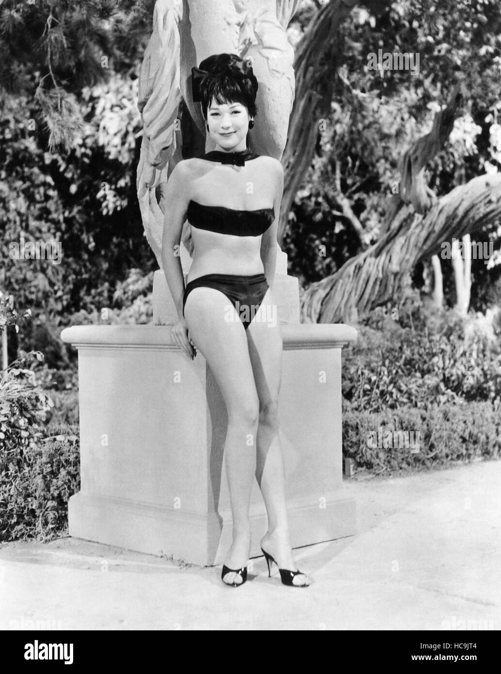 What A Way To Go Shirley Maclaine 1964 C 20th Century Fox Tm