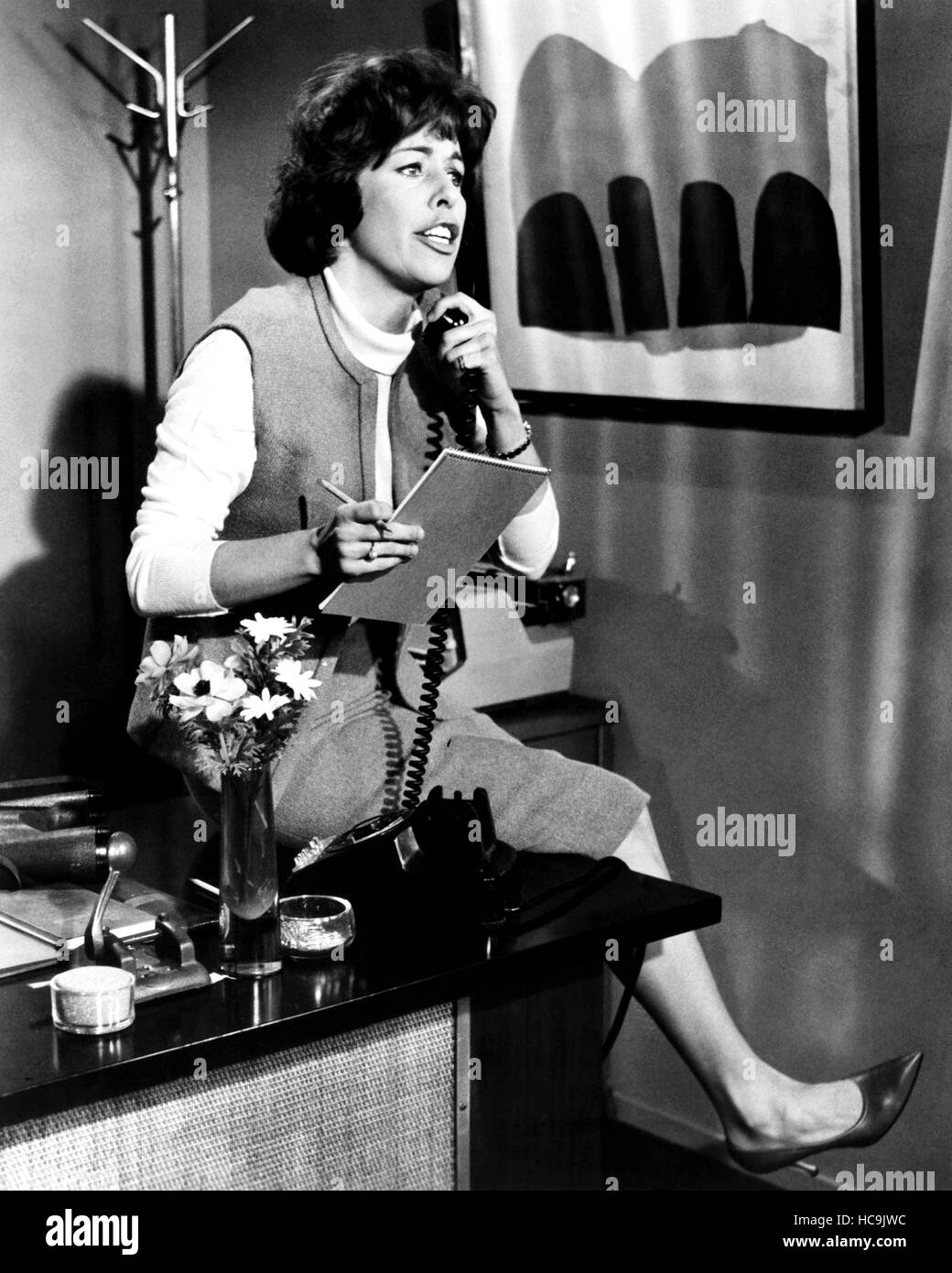 WHO'S BEEN SLEEPING IN MY BED?, Carol Burnett, 1963 Stock Photo - Alamy