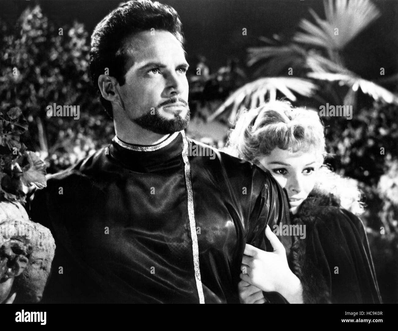 THE WHITE WARRIOR, Steve Reeves, Scilla Gabel, 1959 Stock Photo - Alamy
