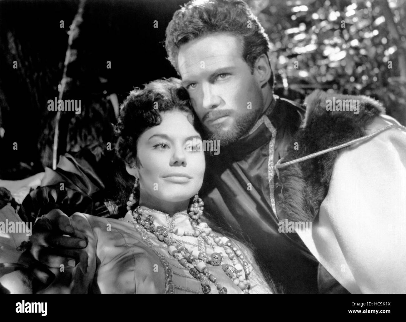THE WHITE WARRIOR, (aka AGI MURAD IL DIAVOLO BIANCO), from l eft ...