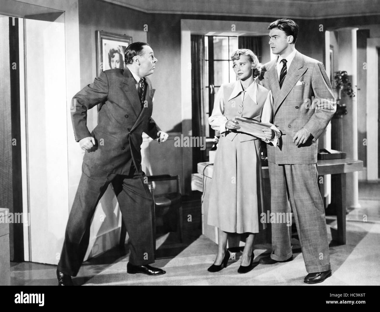 WHEN YOU'RE SMILING, from left: Jerome Cowan, Lola Albright, Jerome ...