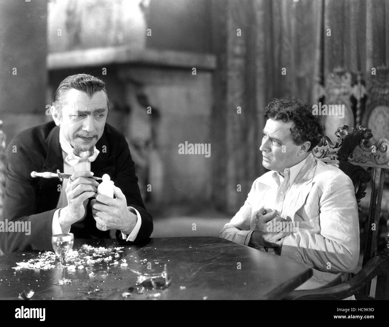 WHITE ZOMBIE, Bela Lugosi, Robert Frazer, 1932 Stock Photo - Alamy