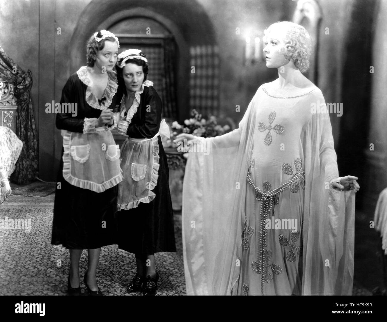 WHITE ZOMBIE, Annette Stone, Velma Gresham, Madge Bellamy, 1932 Stock ...