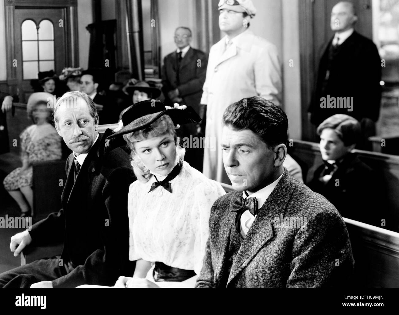 THE WINNING TEAM, front from left: Frank Ferguson, Doris Day, Ronald ...