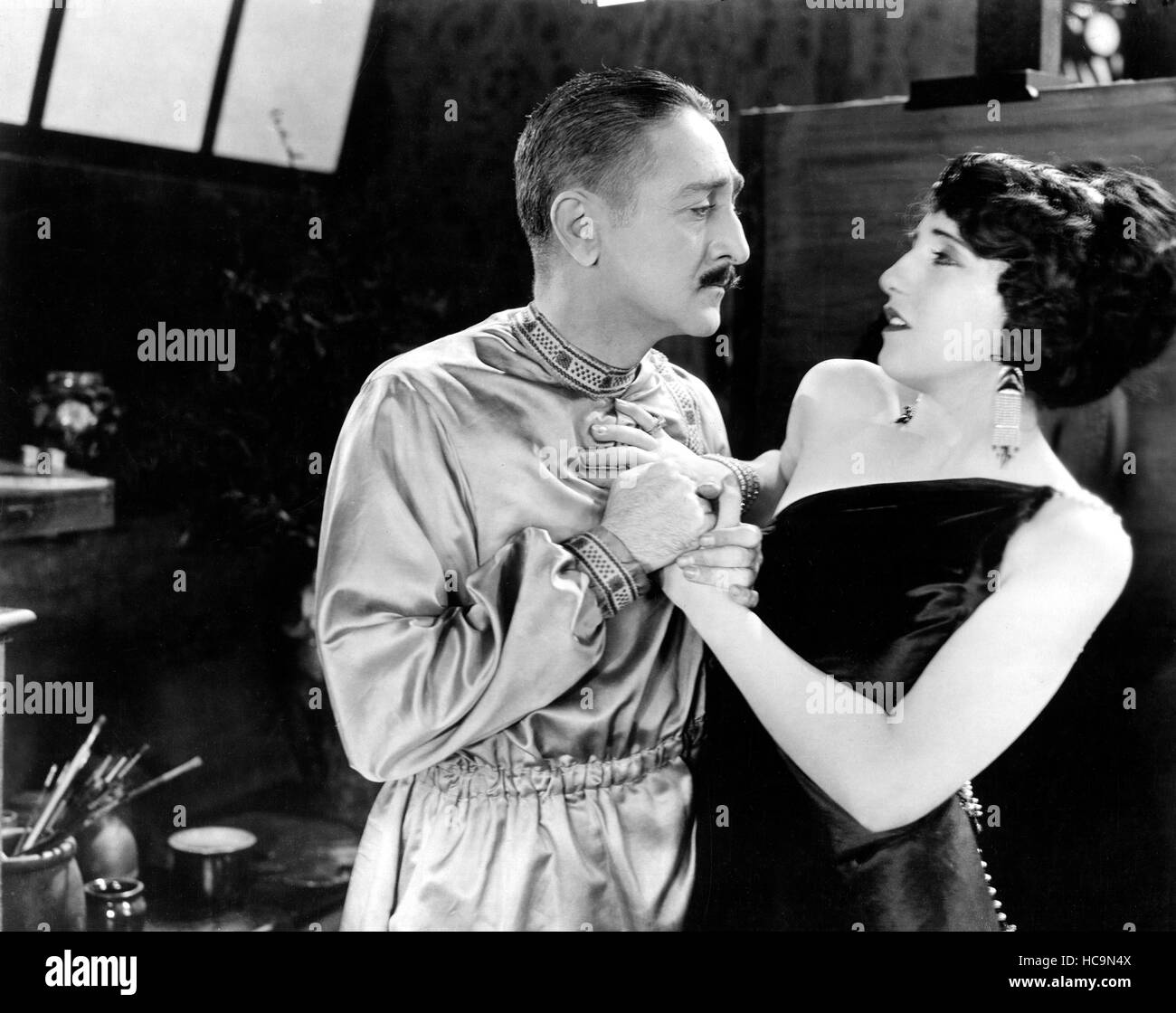 THE WORLD'S APPLAUSE, Adolphe Menjou, Bebe Daniels, 1923 Stock Photo ...