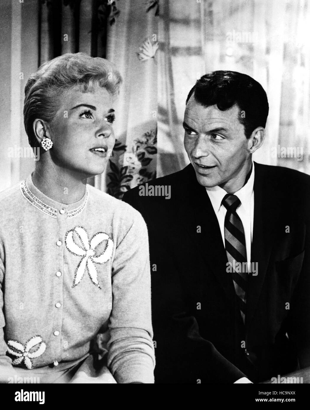 YOUNG AT HEART, Doris Day, Frank Sinatra, 1955 Stock Photo - Alamy