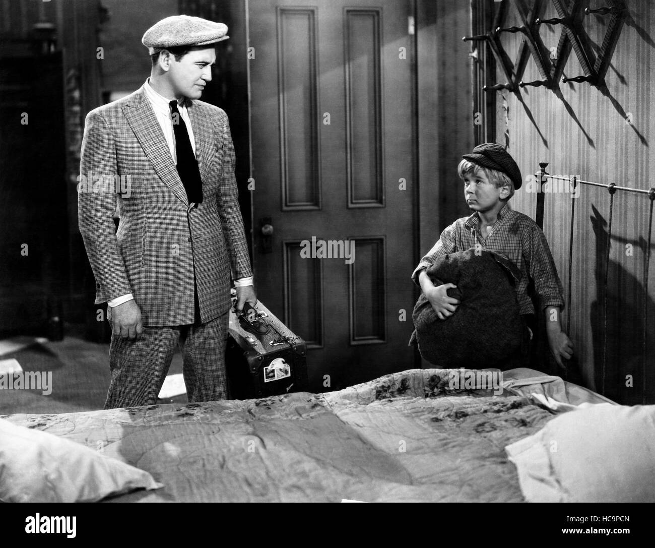 YOUNG DONOVAN'S KID, from left, Richard Dix, Jackie Cooper, 1931 Stock ...
