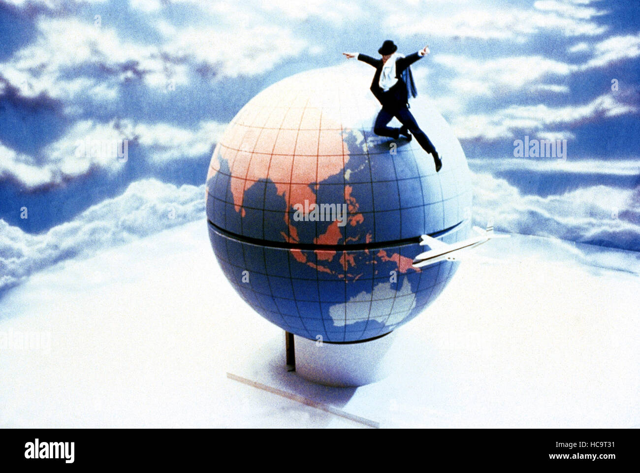 ABSOLUTE BEGINNERS, David Bowie, 1986, (c) Orion/courtesy Everett ...