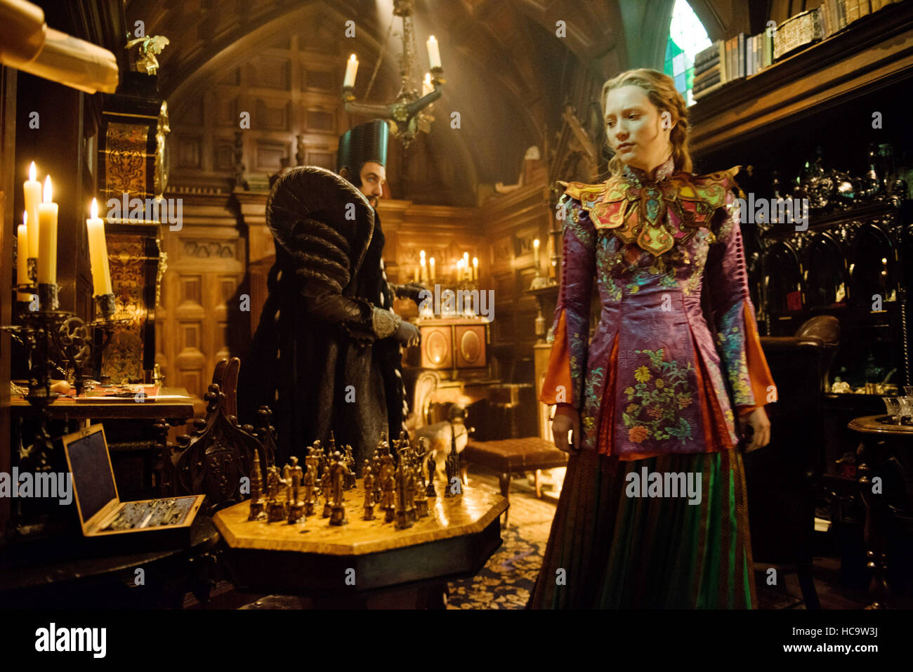 ALICE THROUGH THE LOOKING GLASS, from Left: Sacha Baron Cohen as Time ...