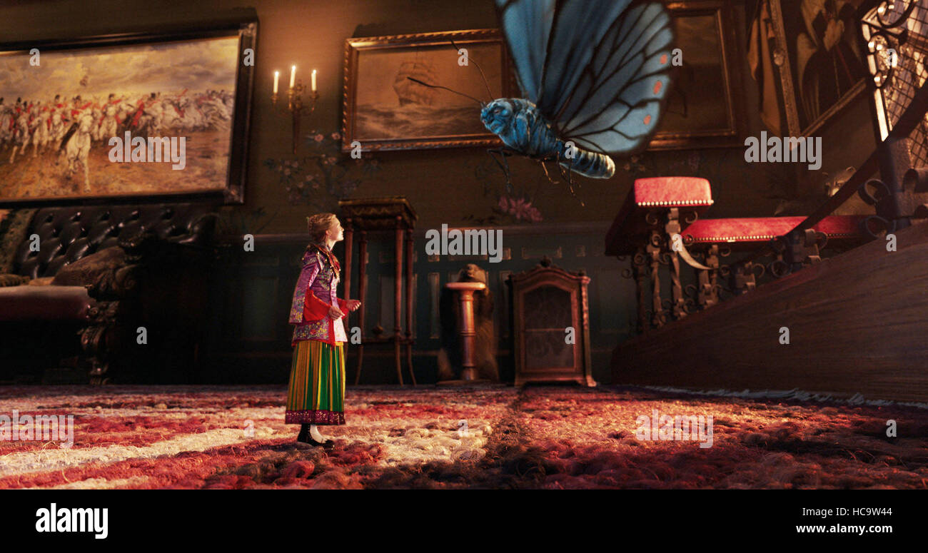 ALICE THROUGH THE LOOKING GLASS, left: Mia Wasikowska as Alice; right ...