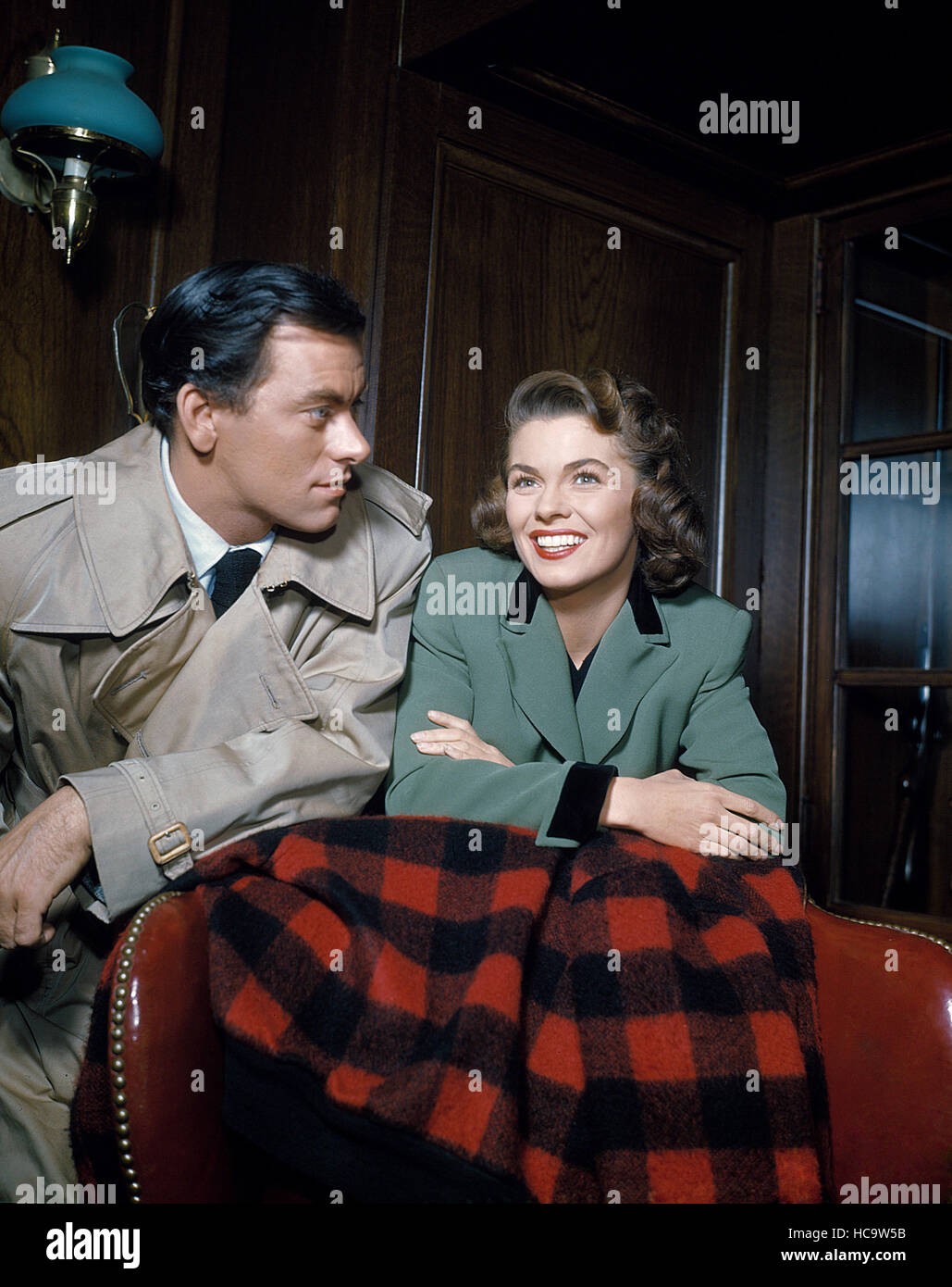 ALL THE KING'S MEN, Joanne Dru and John Ireland on film set, 1949 Stock ...