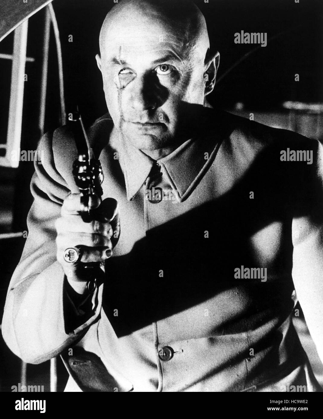 YOU ONLY LIVE TWICE, Donald Pleasence, 1967 Stock Photo - Alamy