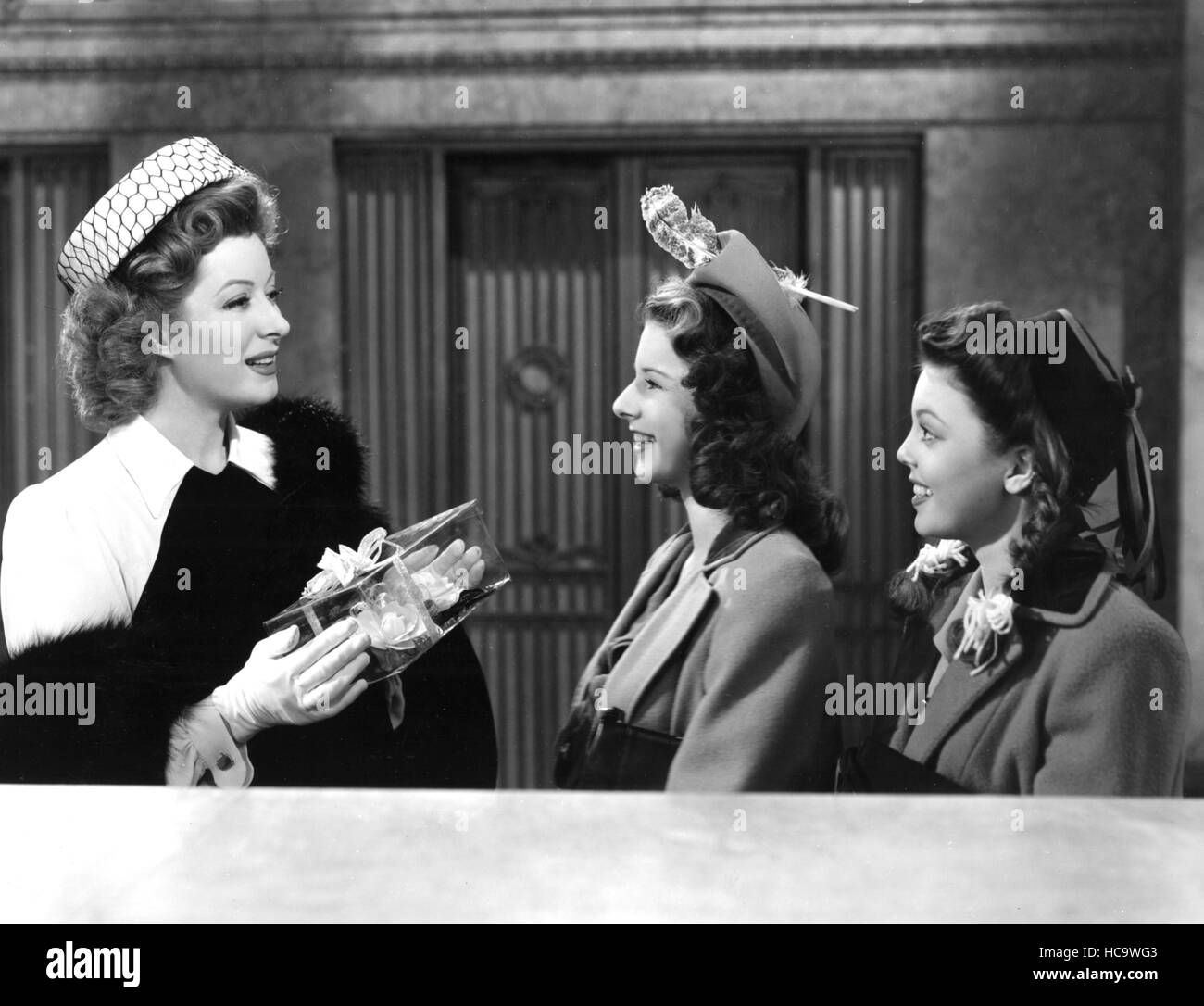 THE YOUNGEST PROFESSION, Greer Garson, Virginia Weidler, Jean Porter ...