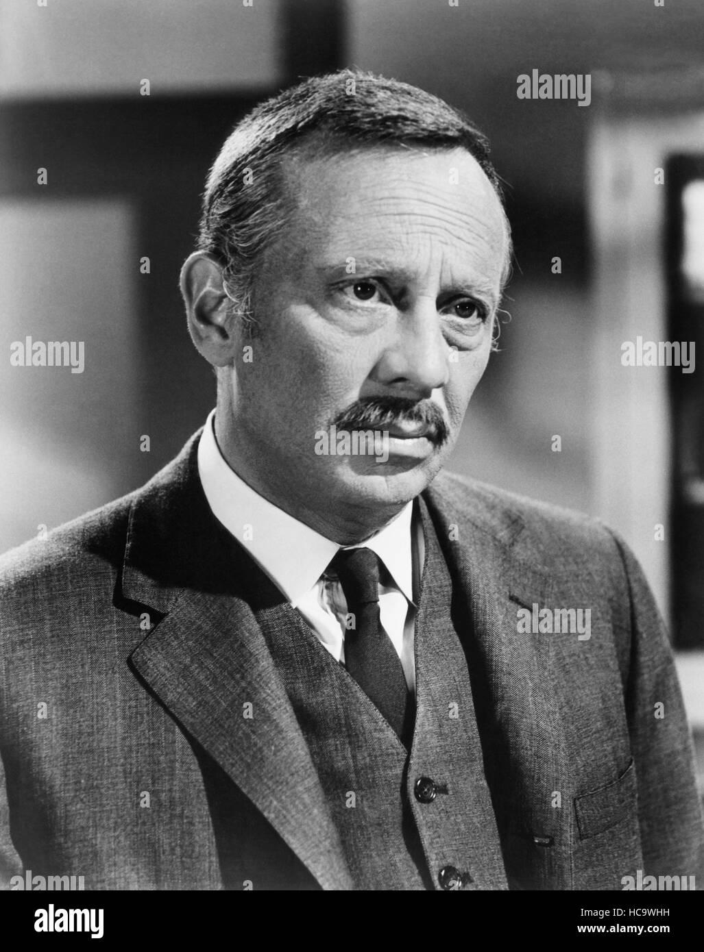 THE YOUNG RUNAWAYS, Norman Fell, 1968 Stock Photo - Alamy