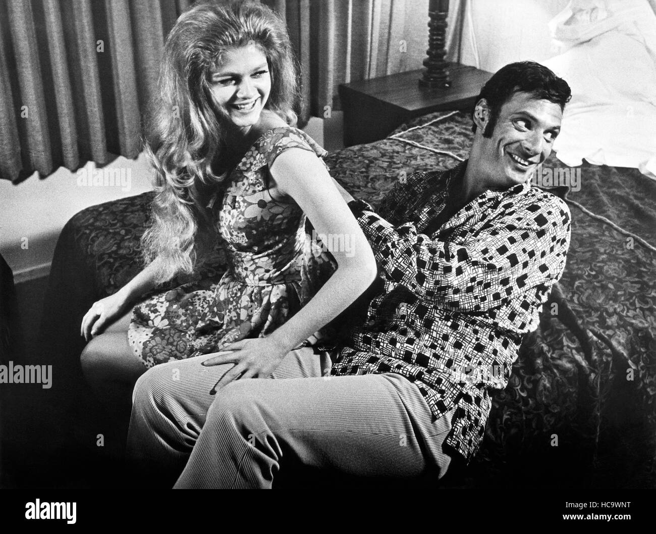 YOUR THREE MINUTES ARE UP, Kitty Carl, Ron Leibman, 1973 Stock Photo ...