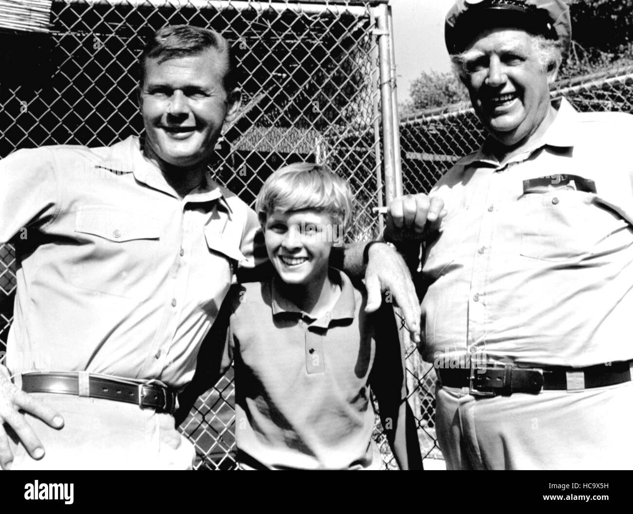 ZEBRA IN THE KITCHEN, from left, Martin Milner, Jay North, Andy Devine ...