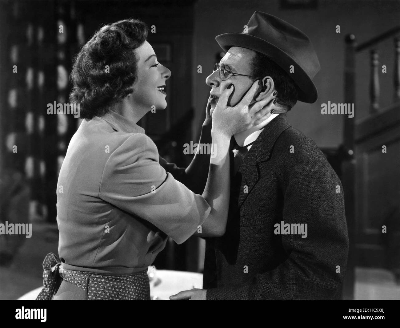 ZIEGFELD FOLLIES, Fanny Brice, Hume Cronyn, 1945 Stock Photo - Alamy